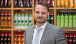 Eierlikör Klage Berentzen Chef Schießt Gegen Eigenen Verband Mopo