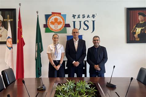 Executive Director Of The International Portuguese Language Institute Visits Usj Usj Macao