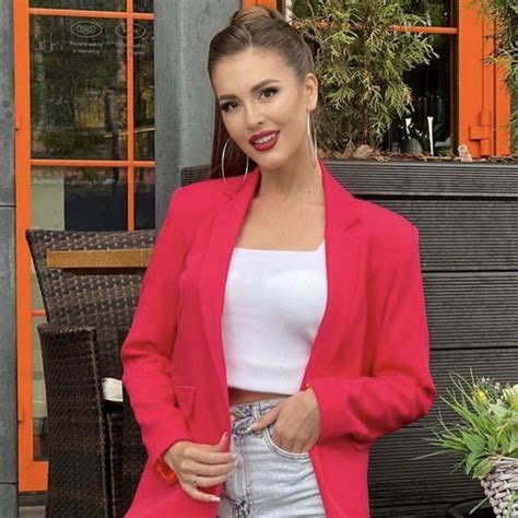 «Мозг в шоке Анна Бузова рассказала о новом увлечении Вокруг ТВ