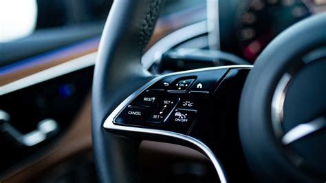 مرسدس بنز ئی450 ؛ این ماشین لوکس مخصوص استفاده روزانه است تصاویر