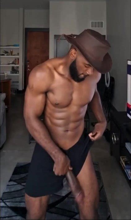 Black Anaconda Cums Hands Free