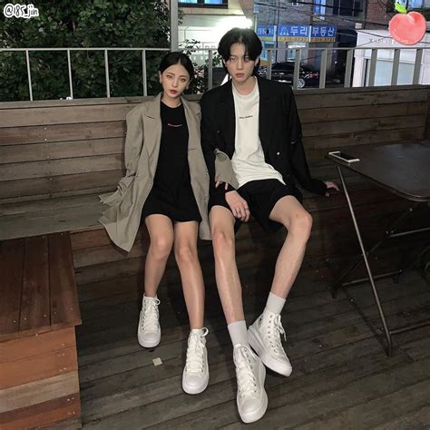 언니가 알려주는 꿀팁 우리가 원하는 커플룩정석  세상 시크하고 멋있고 다 해버리기 있냐구ㅜㅜㅜ