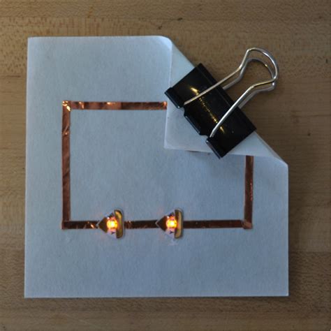 parallel and series circuits chibitronics