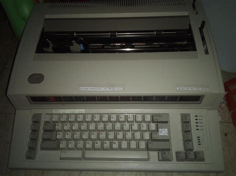 Just Got Ahold Of This An Ibm Personal Wheelwriter 2 R Ibm