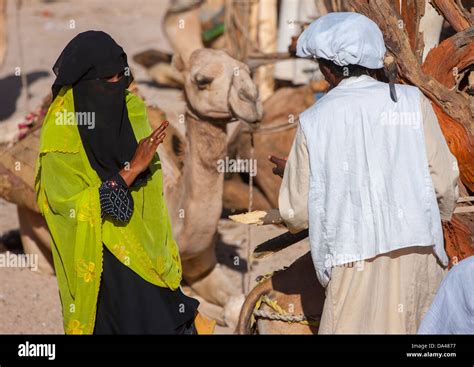 Veiled Woman In Monday Camel Market Keren Eritrea Stock Photo Alamy