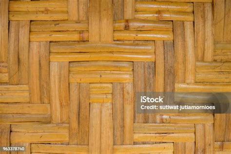 나무 판자 갈색 대나무 바구니 질감 배경입니다 전통적인 태국 스타일 패턴 자연 배경 회색 공예의 직조 텍스처 고리 버들 세공 가구 소재 질감 배경 표면 0명에 대한 스톡