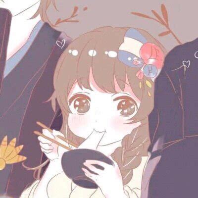 build on Twitter Quanr 1444 好色啊第四张图小穴的形状都快看到了肯定很多人对着照片射了是不是很喜欢这种被