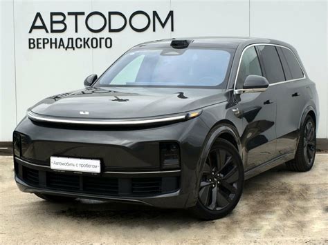 Купить новый Lixiang L9 I 44 5 Kwh 1 5hyb At 449 л с 4wd гибрид автомат в Москве серый Лисян