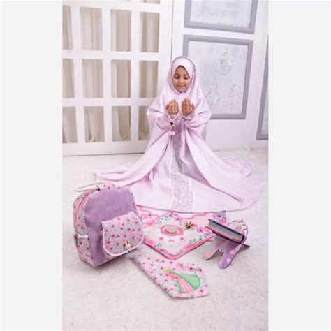 خرید و قیمت ست جشن تکلیف باغ بهشتی از غرفه محصولات غدیری