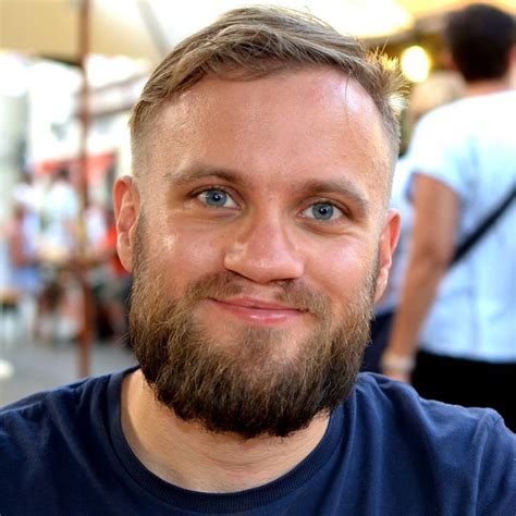 Podstawy programowania w języku Python Platforma edukacyjna online