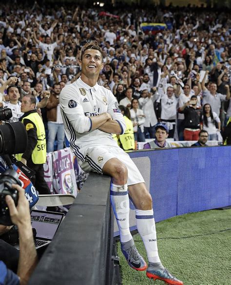 تصاویر شادی‌های ماندگار دوران حرفه‌ای کریستیانو رونالدو خبرآنلاین