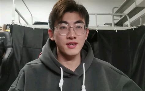 返校一周，我麻了 孤独的phd 孤独的phd 哔哩哔哩视频