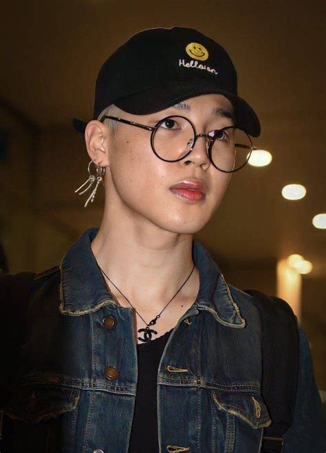 Bts 커뮤니티 포스트 너의 방식이 좋다 나는 당신의 목소리를 사랑 해요 나는 당신의 머리를 사랑 해요 나는 당신의 모습을 사랑 해요 나는 당신의 미소를 사랑