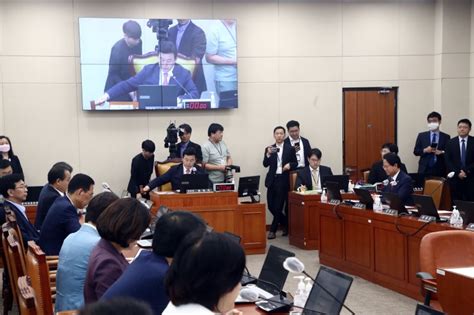재정준칙 법제화 소위 문턱서 좌절6월 임시국회 처리 힘들듯 파이낸셜뉴스