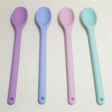 Силиконска лажица