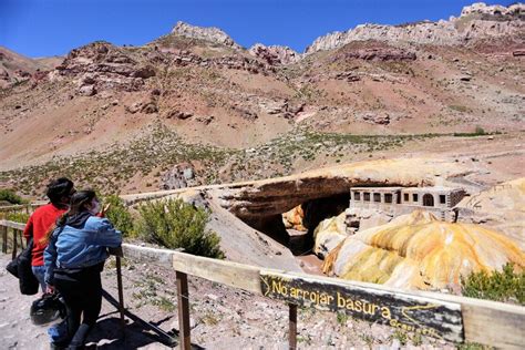 Qué Hacer En Puente Del Inca Y Cómo Llegar Desde Mendoza