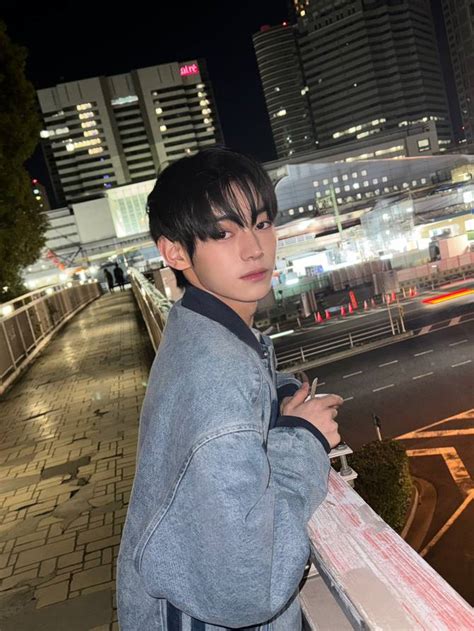 Tws Community Posts 여러분 오늘 어떻게 보내셨나요 오늘 저 멤버들이랑 재밌는 일 많이 했고 맛있는 음식도 많이 먹었고 사진도 많이 찍었어요 여러분에게