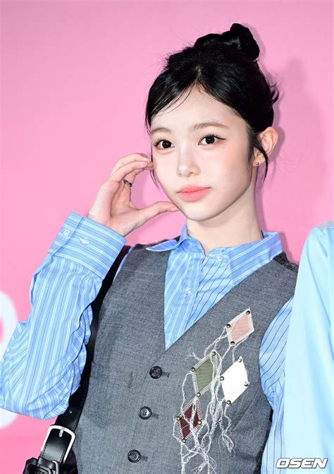 [사진]하츠투하츠 이안 클로즈업 부르는 미모 Osen