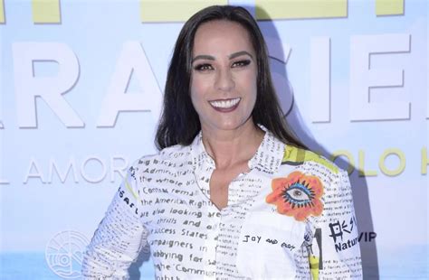 Consuelo Duval Y Su Mensaje Polémico A Eugenio Derbez