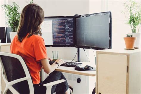 EASY Ways To Make Your Website Accessible Solve