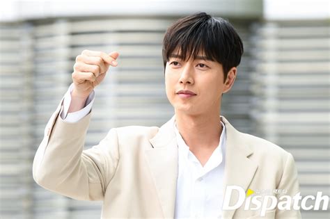 현장포토 감사합니다 박해진 덕분에 챌린지 동참 디스패치 뉴스는 팩트다