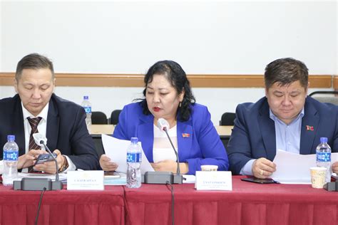 НУТГИЙН УДИРДЛАГЫН БАЙГУУЛЛАГЫН ТӨЛӨӨЛӨГЧДИЙГ СОНГОВ