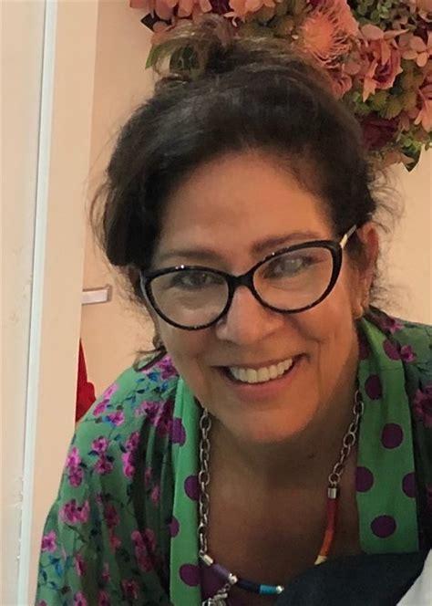 Perfil De Aida 4 Relacionamentos Online