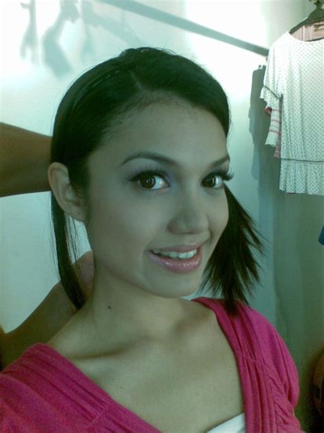 Gosip Artis Malaysia Berita Harian Online The Star Online E Online Gosip Artis Malaysia