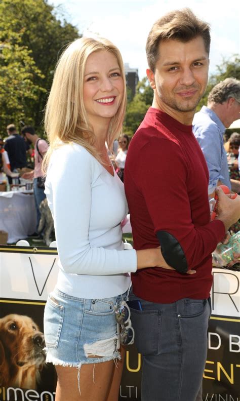 Rachel Riley Sexy Photos Thefappening