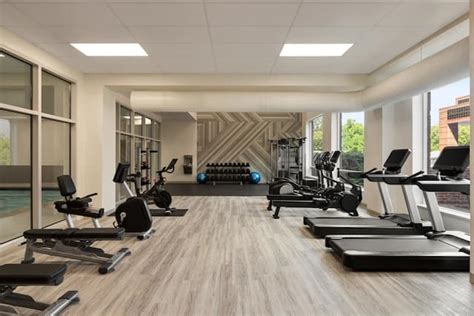 Doubletree Hotels In New York Ny Find Hotels Hilton