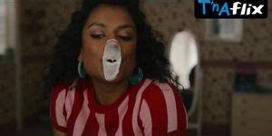 Simone Ashley Underwear Scene In Sex Education Tnaflix Com