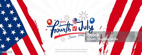 1776 년 사용자 정의 레터링 풍선타이포그래피 디자인 미국 국기에 불꽃 놀이 그런지 브러시 스트로크 배경 이후 7 월의 행복 네 번째를 축하 4에 대한 스톡 벡터 아트 및