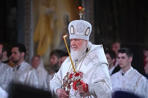 Патриарх Кирилл заявил что светское давление могло помешать ему стать священником