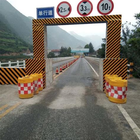 交通标志牌限高3 5m限制宽度限宽指示牌龙门架限高牌禁令警示牌 虎窝淘