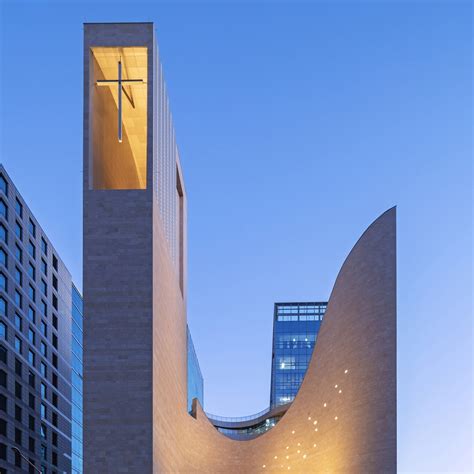 Modern Korean Architecture