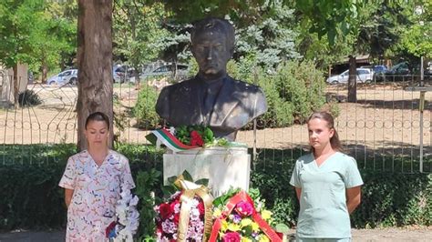 62 години от подвига на д р Стефан Черкезов почетоха в Областната болница в Търново