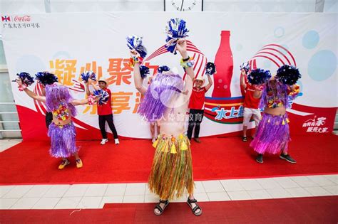 可口可乐500人水上趣味运动会拓展案例 广州人上人拓展公司