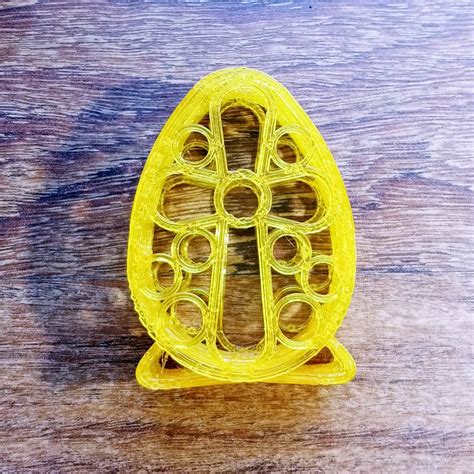 Маленькая коробочка в виде Пасхального яйца 3d модель формата Stl для печати на 3d принтере