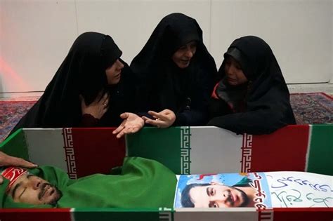 وداع با پیکر مطهر شهید مدافع وطن علی کبودوندی تصاویر