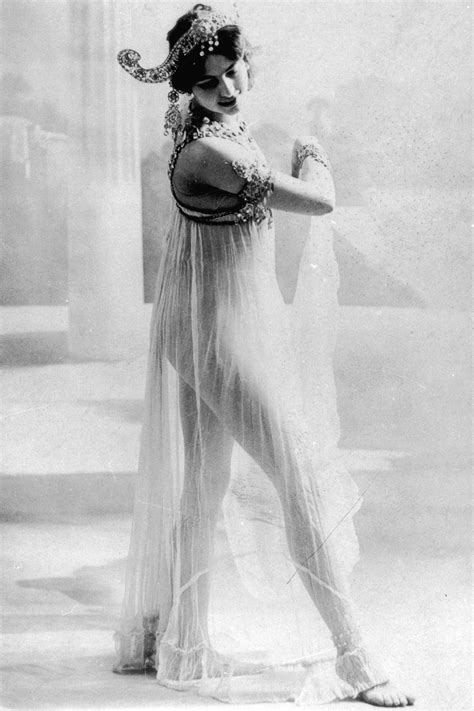 The Dramatic Tale Of Mata Hari Exotic Dancer And Notorious Wwi Spy Artofit