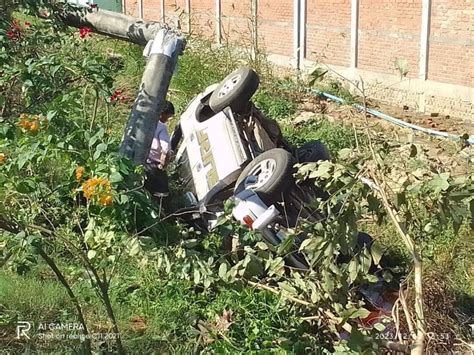 မှော်ဘီမြို့တွင် အိမ်စီးကားတစ်စီး ဘီးပေါက်၍ လမ်းဘေးဓာတ်တိုင်ဝင်တိုက်ခဲ့ရာ ၃ ဦးထိခိုက်ဒဏ်ရာရ