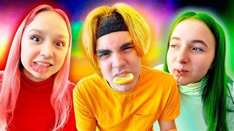 გამოწვევა ერთი ფერი 24 საათი ტანსაცმელი და საკვები იმავე ფერის ამელკა კარამელკა Youtube