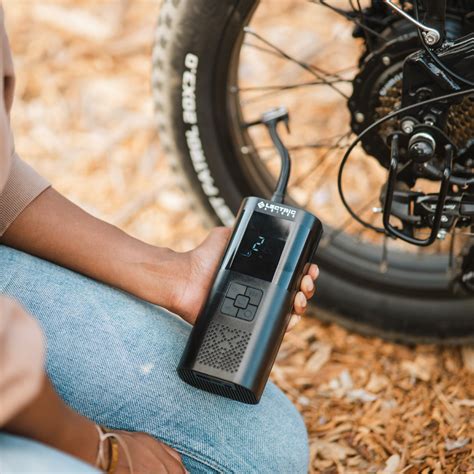 Portable Electric Air Pump | Lectric eBikes