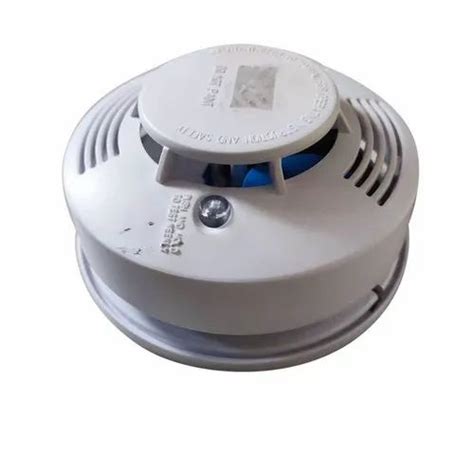 Battery Operated Automatic Wireless Smoke Heat Detector At Piece In Pune