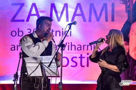 Trideset Zabavno Viharnih Let Ansambla Viharnik