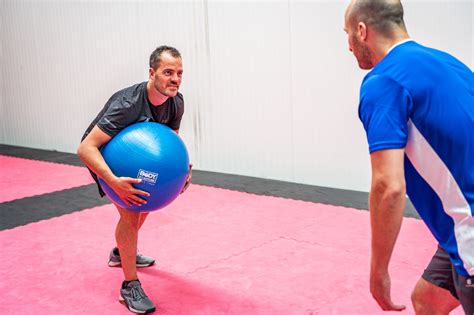 Contact Embodied Cognition