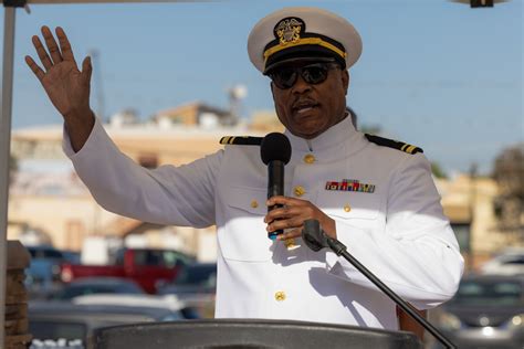 U S Navy Lt J G Robert White Us Navy Chaplain Corps