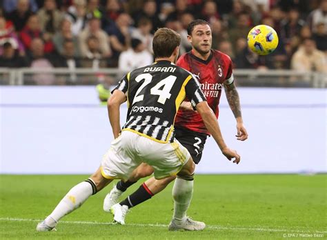 Juventus Te Sterk Voor Tien Man Ac Milan