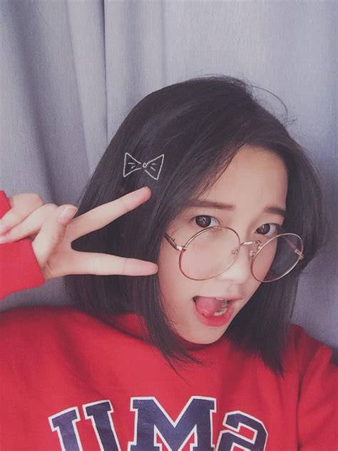 Ng M D N Hot Girl Th H M I Tr N Tik Tok M I Th Y Con G I Vi T Xinh Nh T Qu T