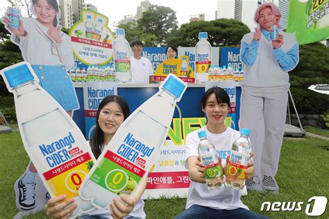 동아오츠카 나랑드사이다 파인애플·나랑드사이다 그린애플 출시